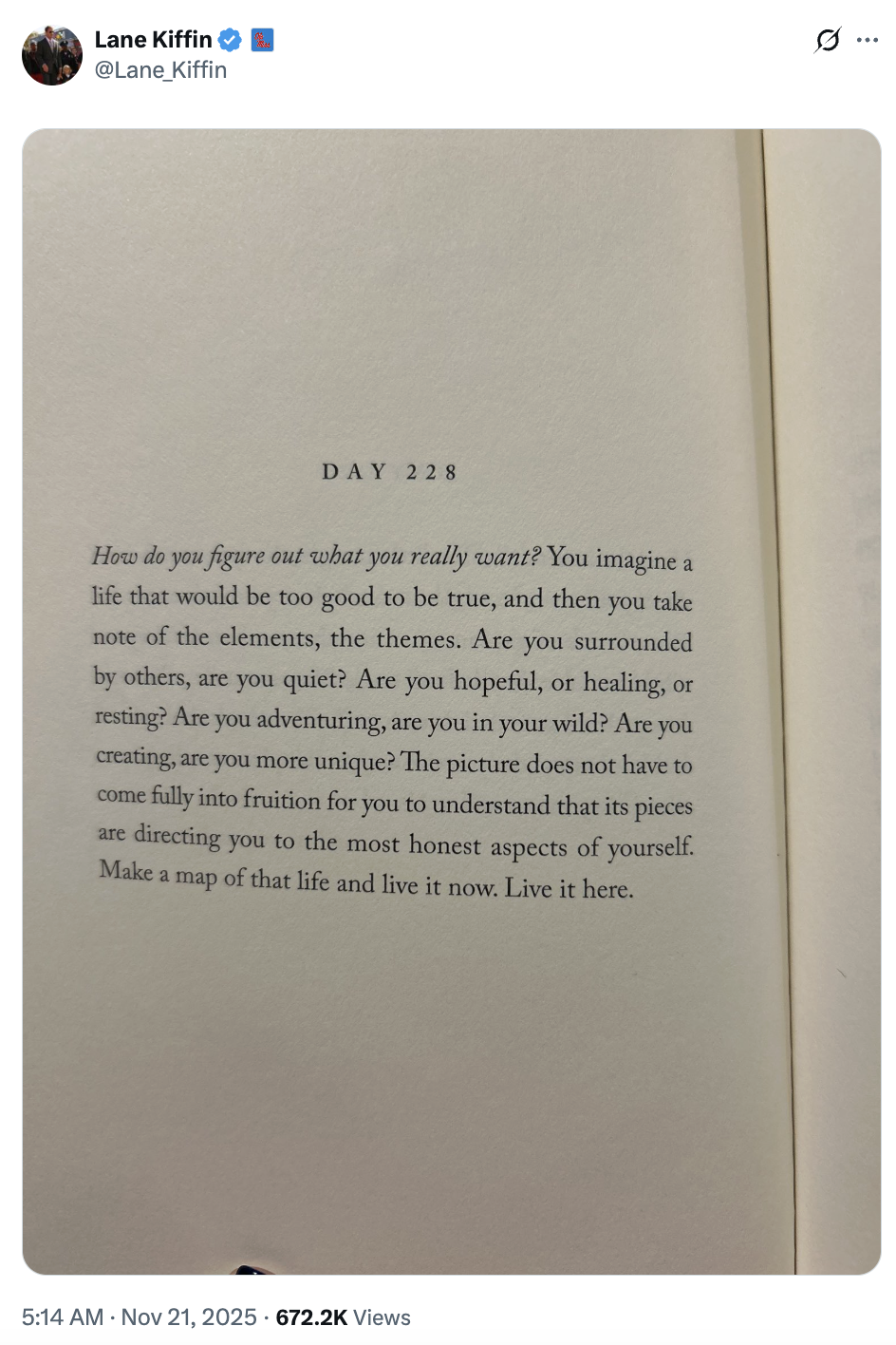 What Book Is Lane Kiffin Posting on Twitter? - The Barking Crow